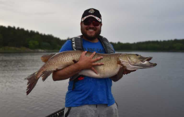In the Thick of It: Navigating Weedy Waters for Muskies - Bear's Den ...